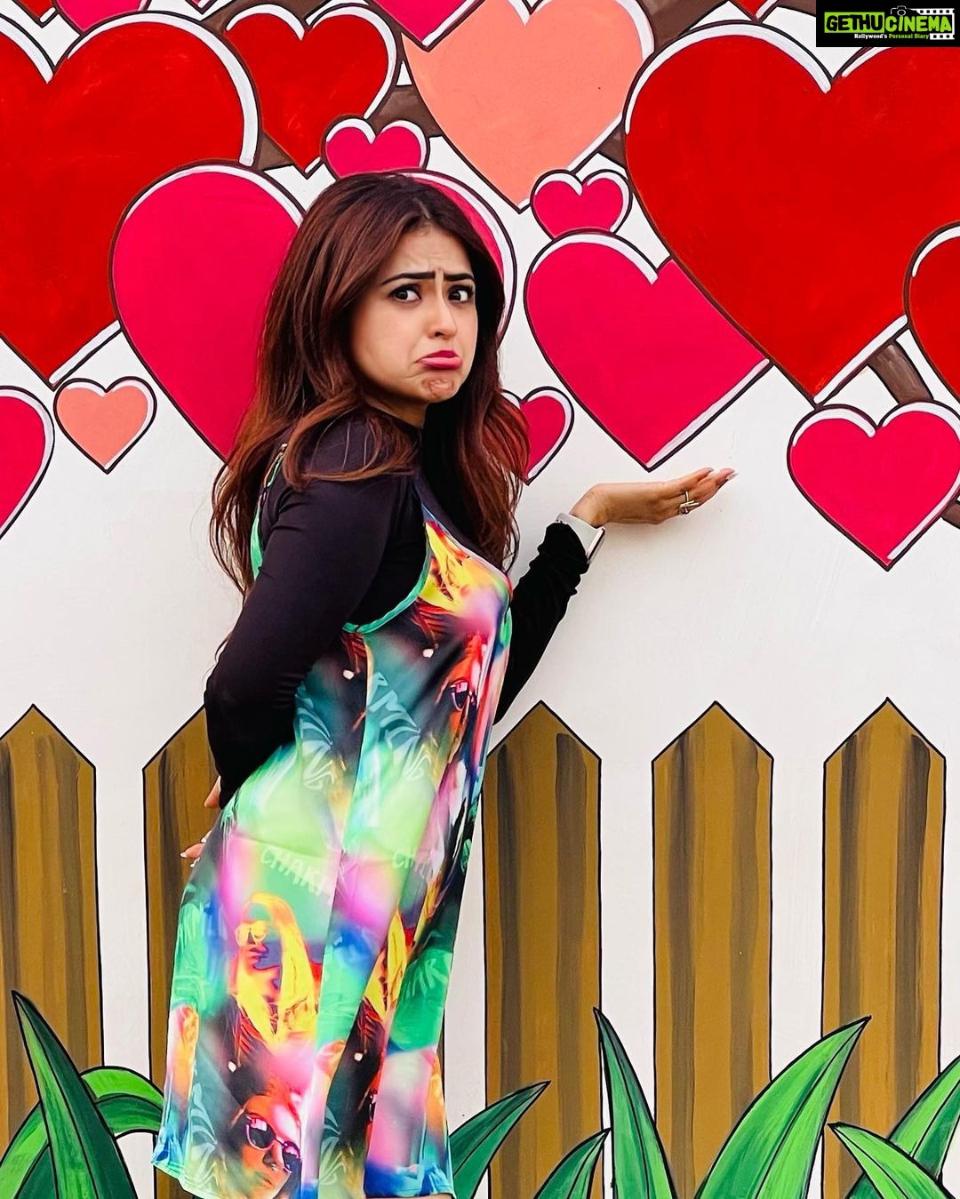 Simi Chahal Instagram – eye-roll supremacy in one of these photos 🙄 ...