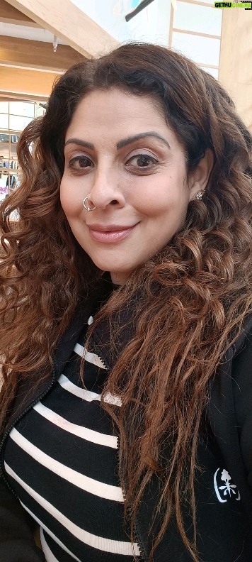 Actress Tannaz Irani HD Photos and Wallpapers October 2023 - Gethu Cinema