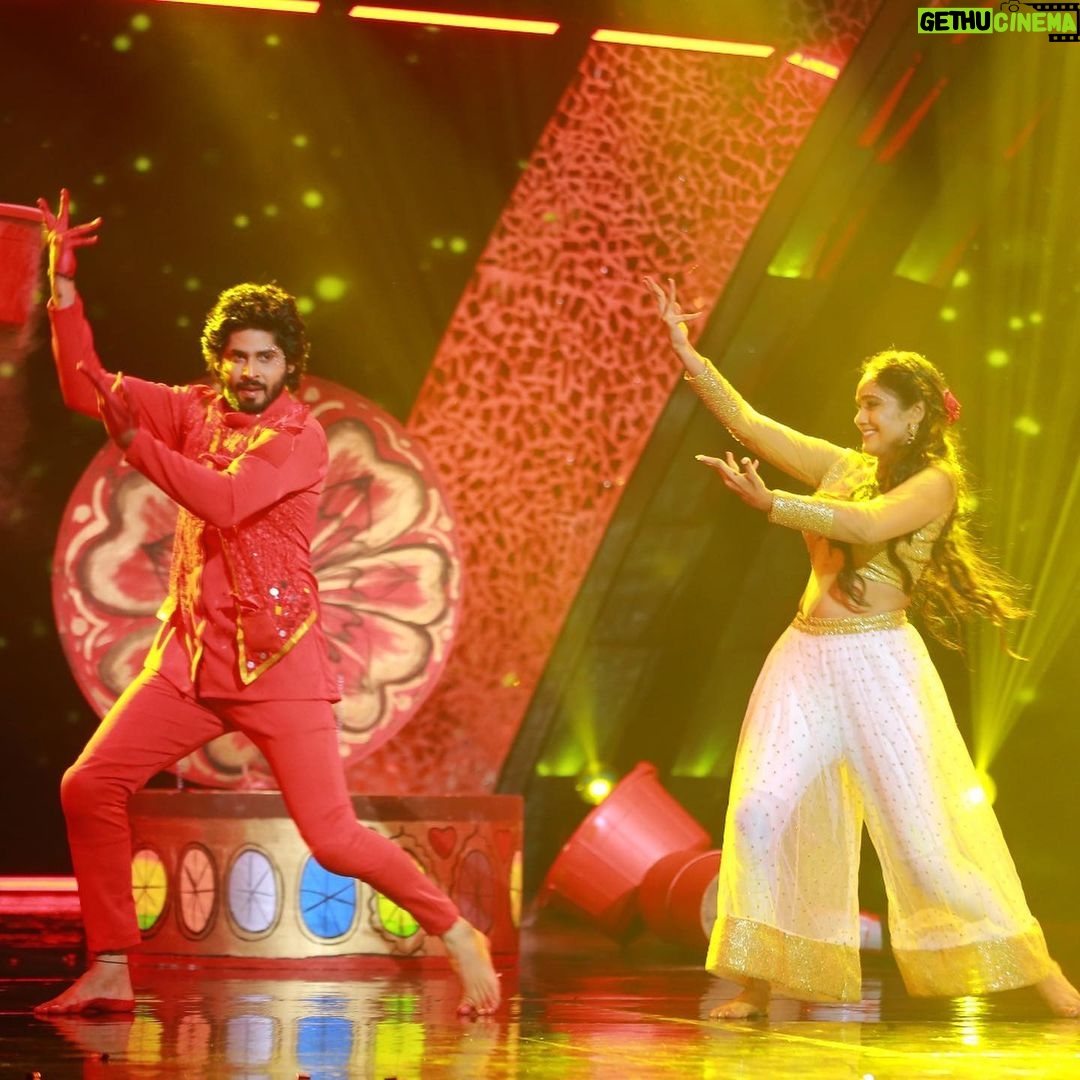 Tejaswini Gowda Instagram – How was the performance today???? @amardeep ...