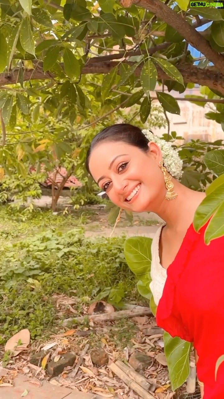 Tonni Laha Roy Instagram – শুভ নববর্ষ ️🙏🏻 | Gethu Cinema