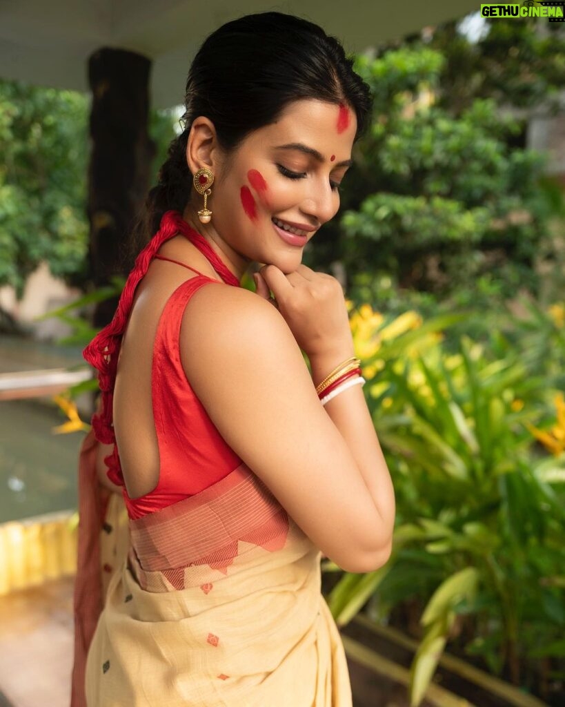 Actress Ushasi Ray HD Instagram Photos and Wallpapers October 2023 ...