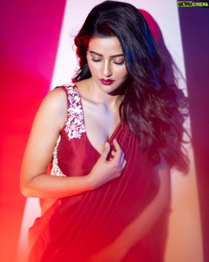 Actress Ushasi Ray HD Instagram Photos and Wallpapers October 2023 | Gethu Cinema
