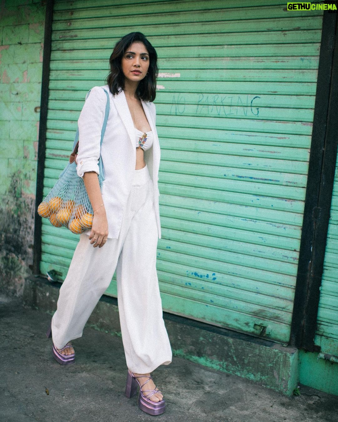 Actress Yogita Bihani HD Instagram Photos and Wallpapers November 2023 ...