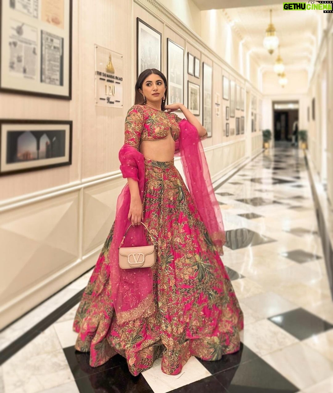 Aashna Shroff Wiki, Biography, Age, Gallery, Spouse and more