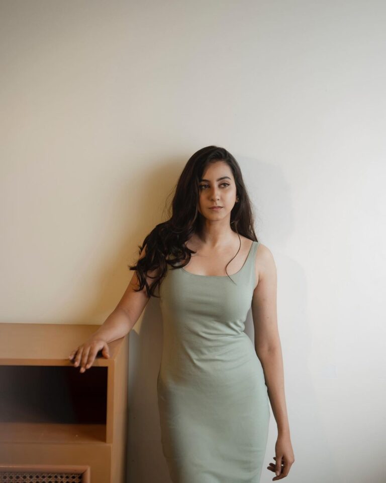 Akshaya Hariharan Wiki, Biography, Age, Gallery, Spouse and more