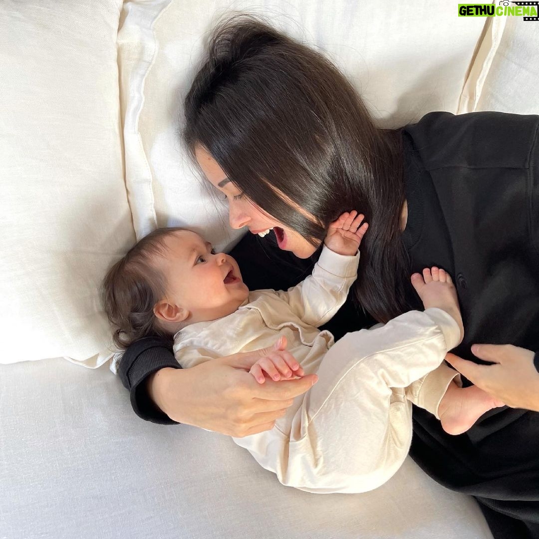 Alizée Williot Instagram – CONCOURS FÊTE DES MÈRES 🤍 Je suis heureuse ...