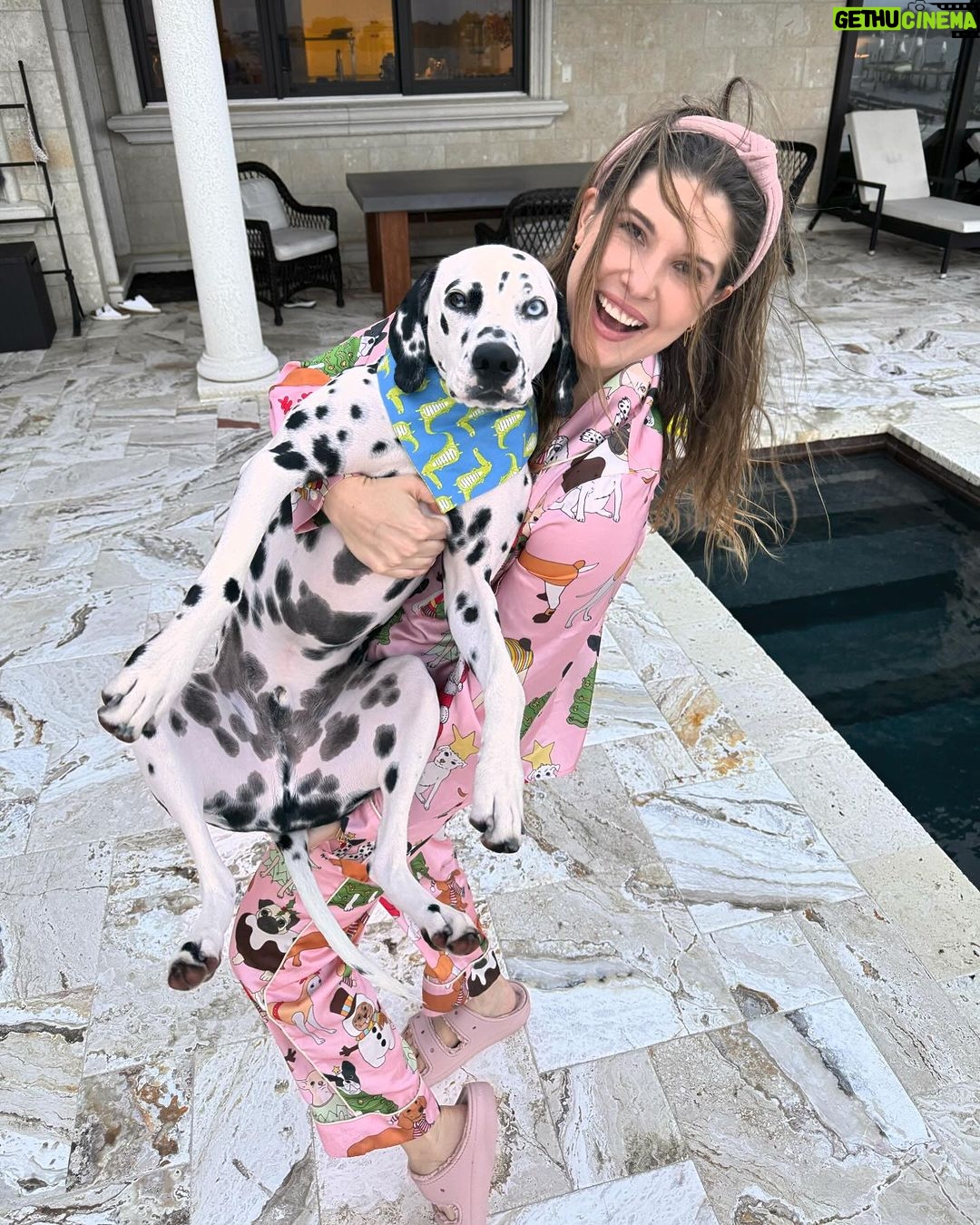 Amanda Cerny Instagram – I’m officially a crazy dog lady 😍😍😍 Merry ...