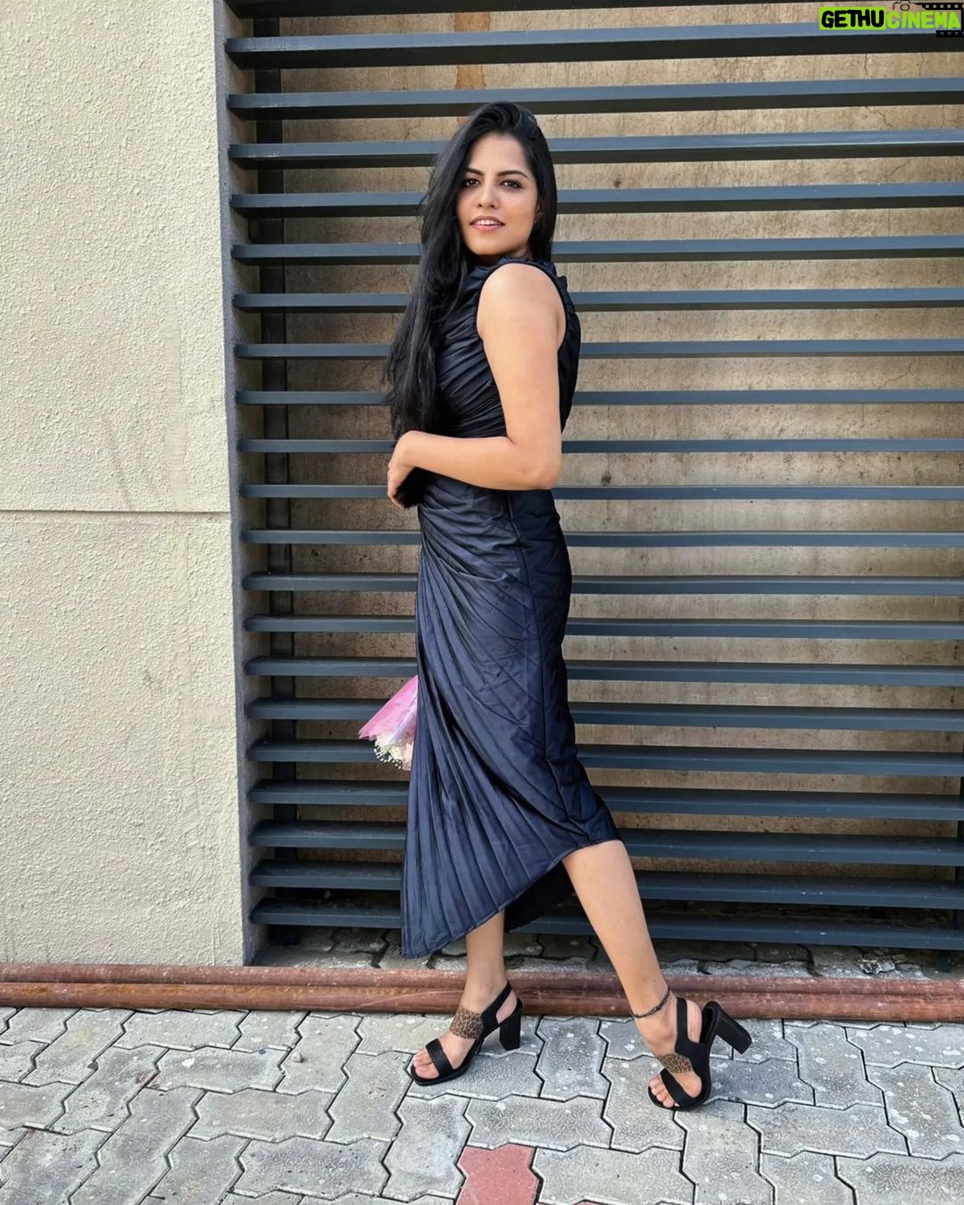 Angelin B Most Liked Photos and Posts | Gethu Cinema