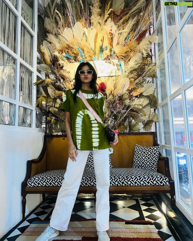 Actress Anushka Merchande HD Instagram Photos and Wallpapers September ...
