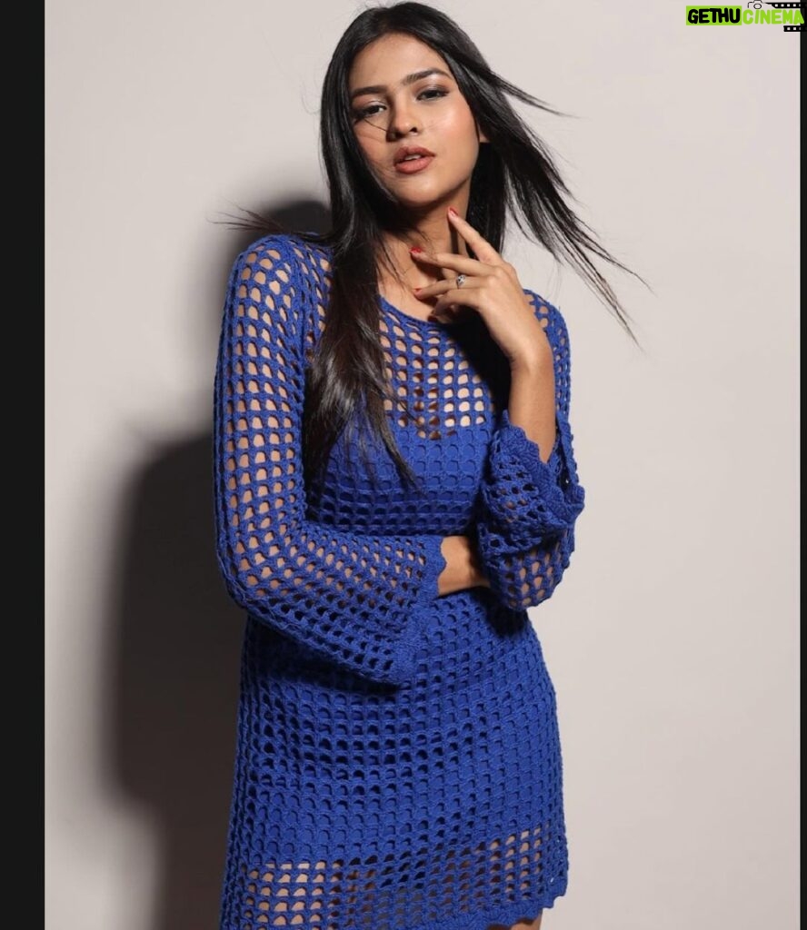 Actress Anushka Merchande HD Instagram Photos and Wallpapers December ...