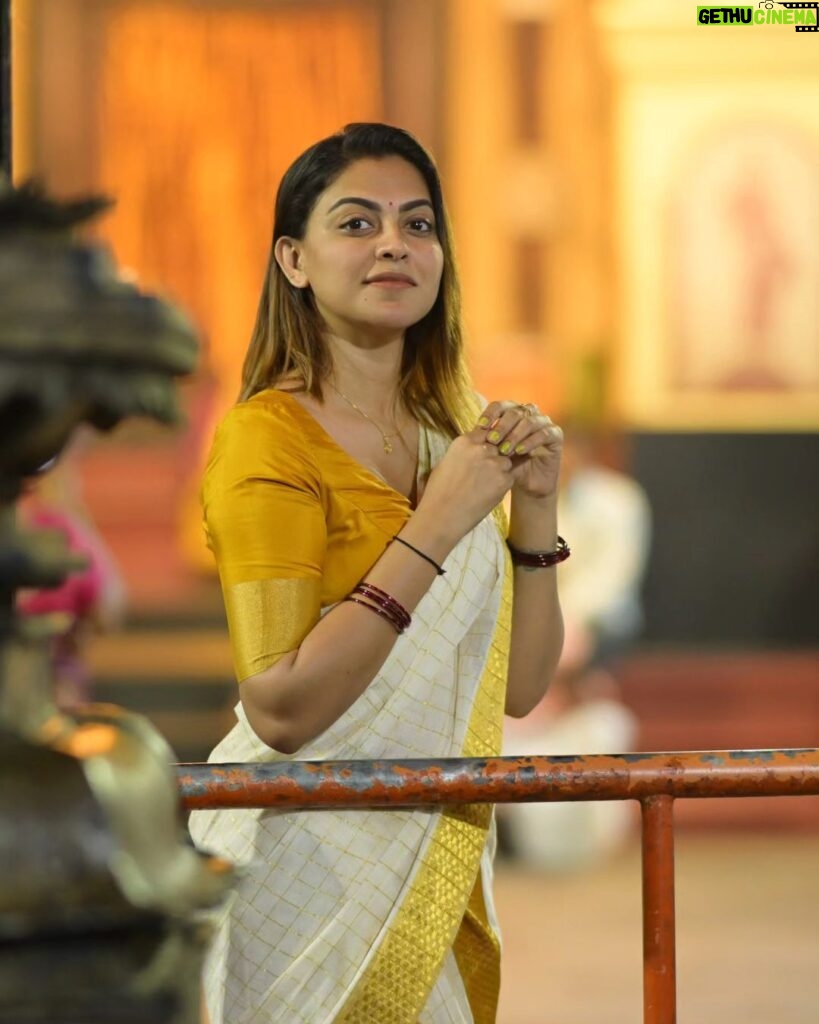 Actress Anusree HD Instagram Photos and Wallpapers January 2024 | Gethu ...