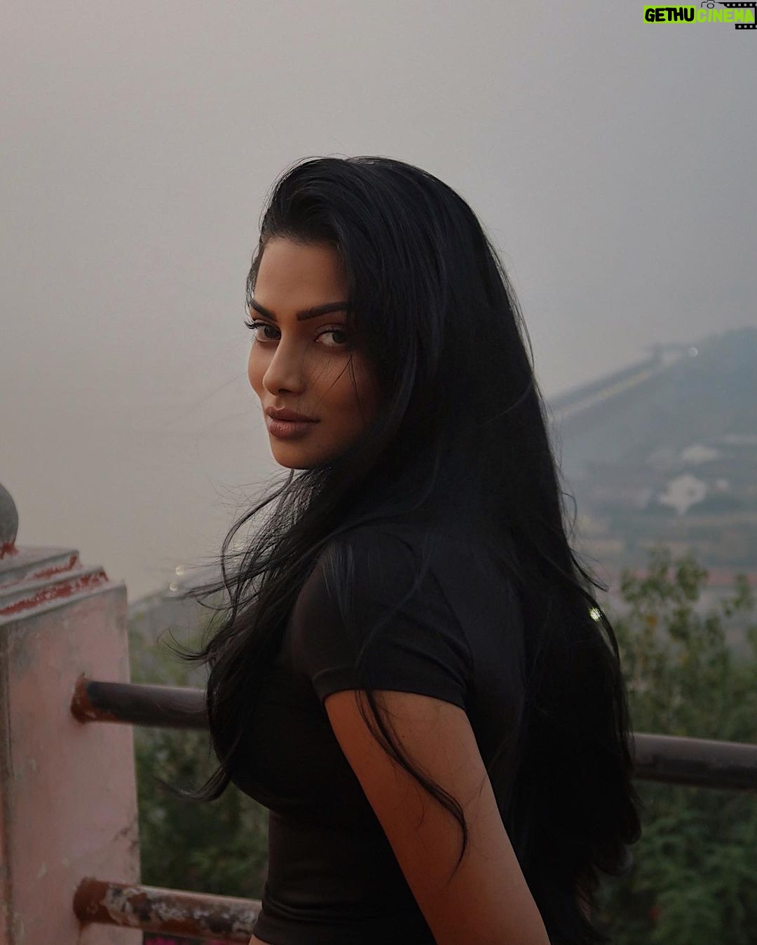 Chandrika Ravi Instagram – Sweet, sweet December. | Gethu Cinema