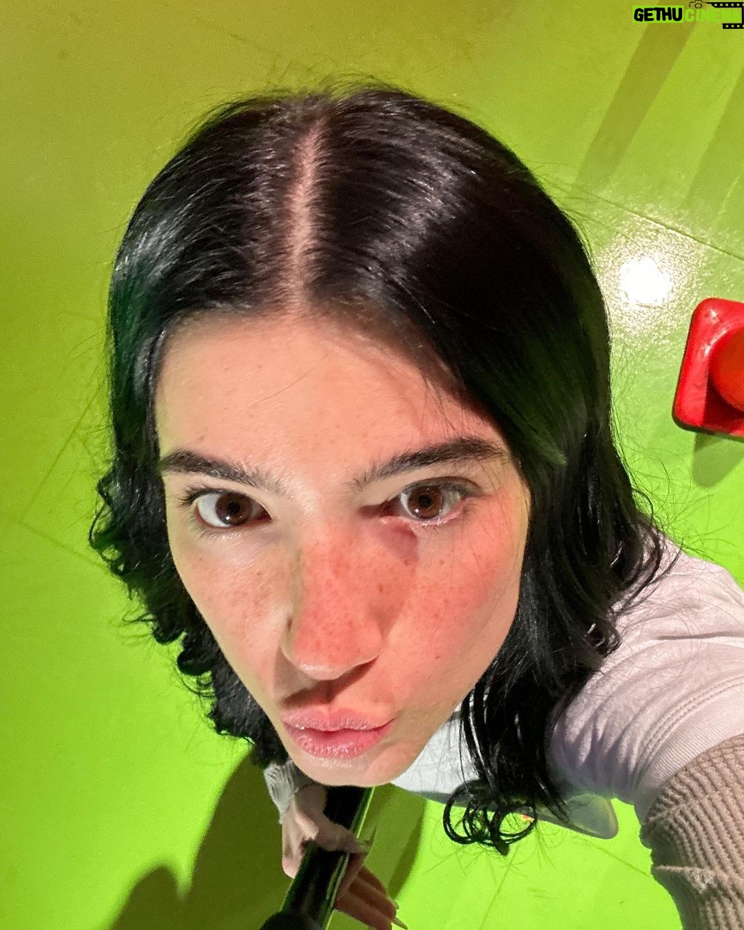 Charli D’Amelio Instagram – up close and personal | Gethu Cinema