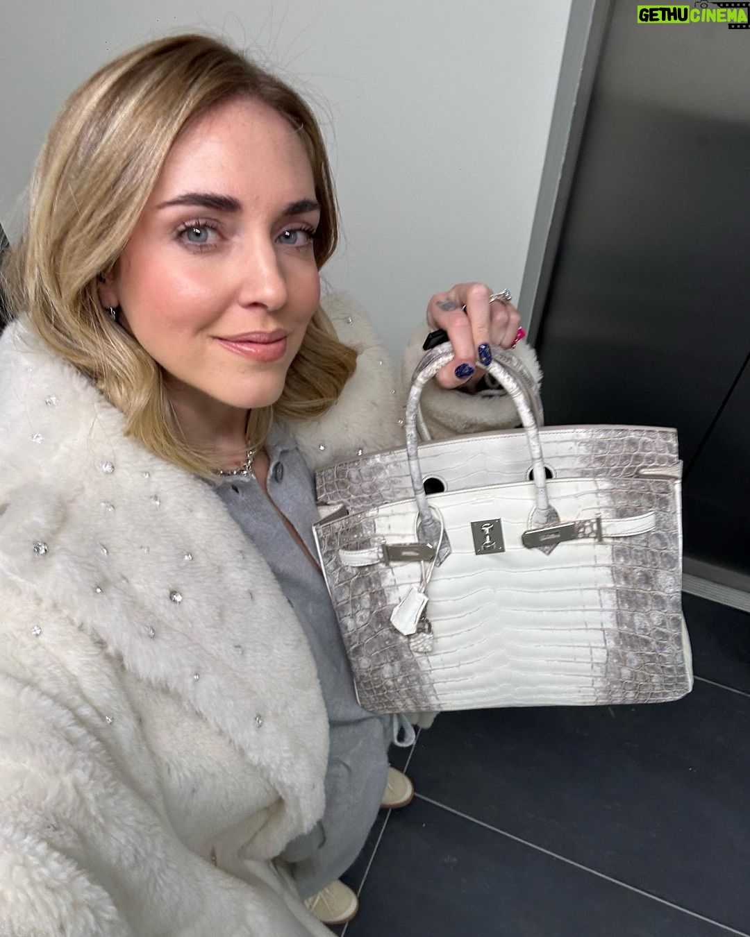 Actress Chiara Ferragni HD Instagram Photos and Wallpapers December ...