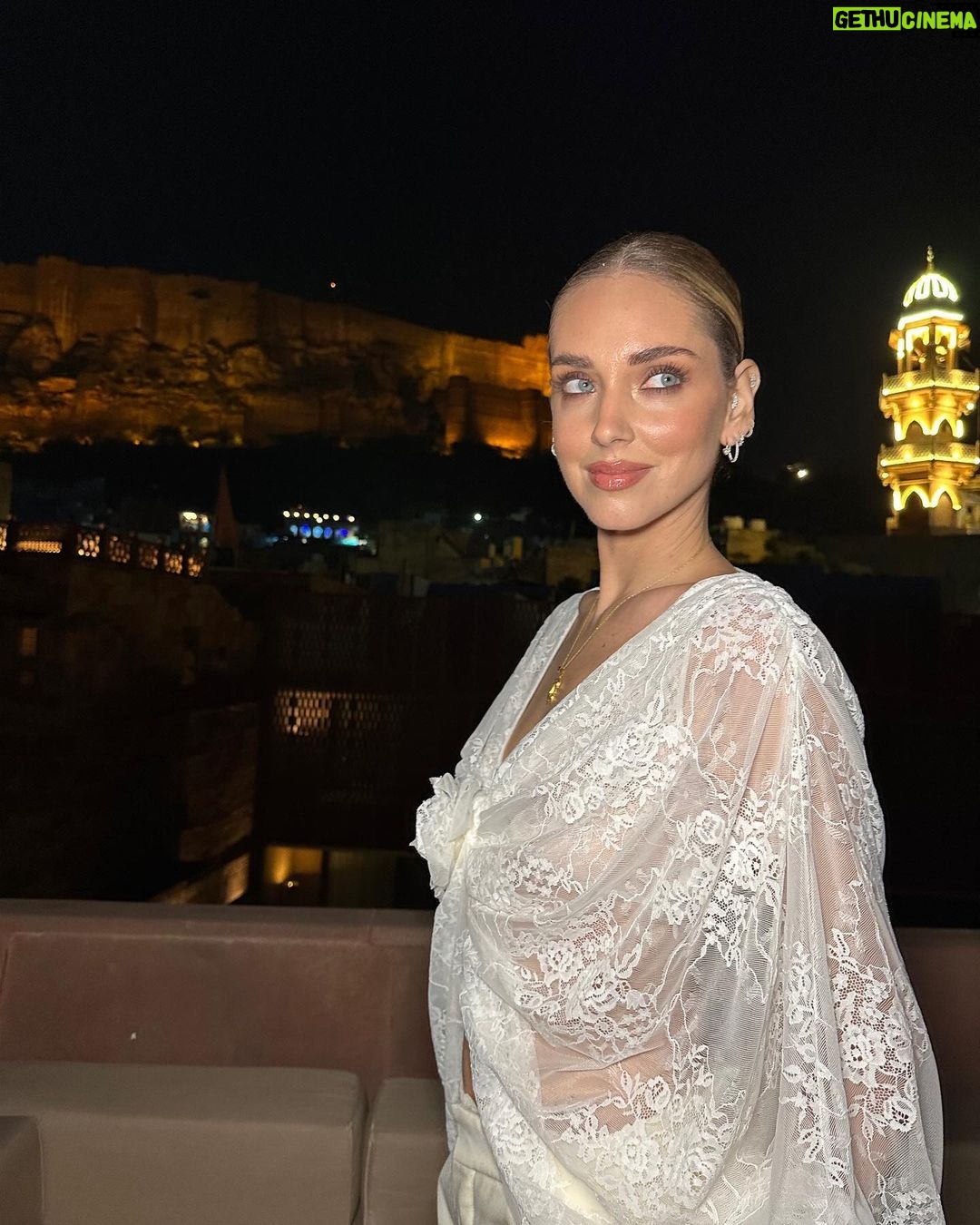 Actress Chiara Ferragni HD Instagram Photos and Wallpapers December ...