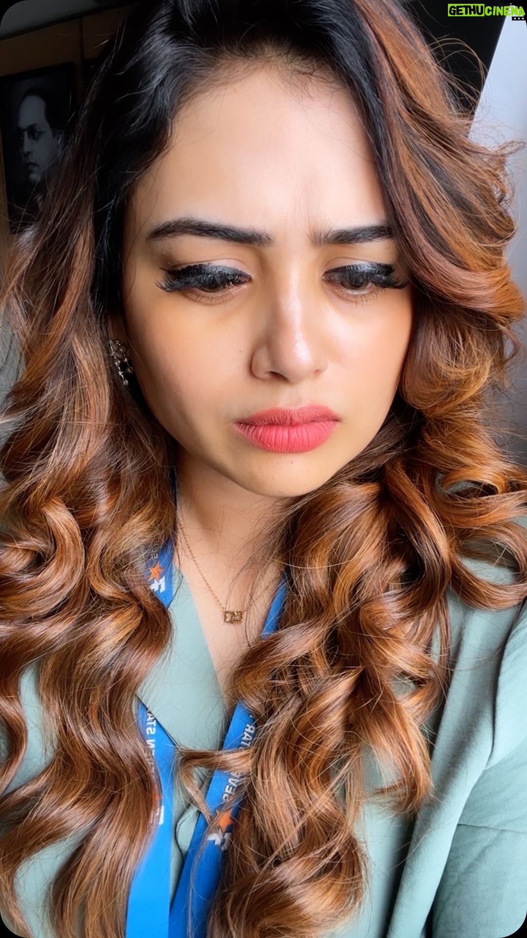 Actress Farina Azad HD Instagram Photos and Wallpapers December 2023 ...