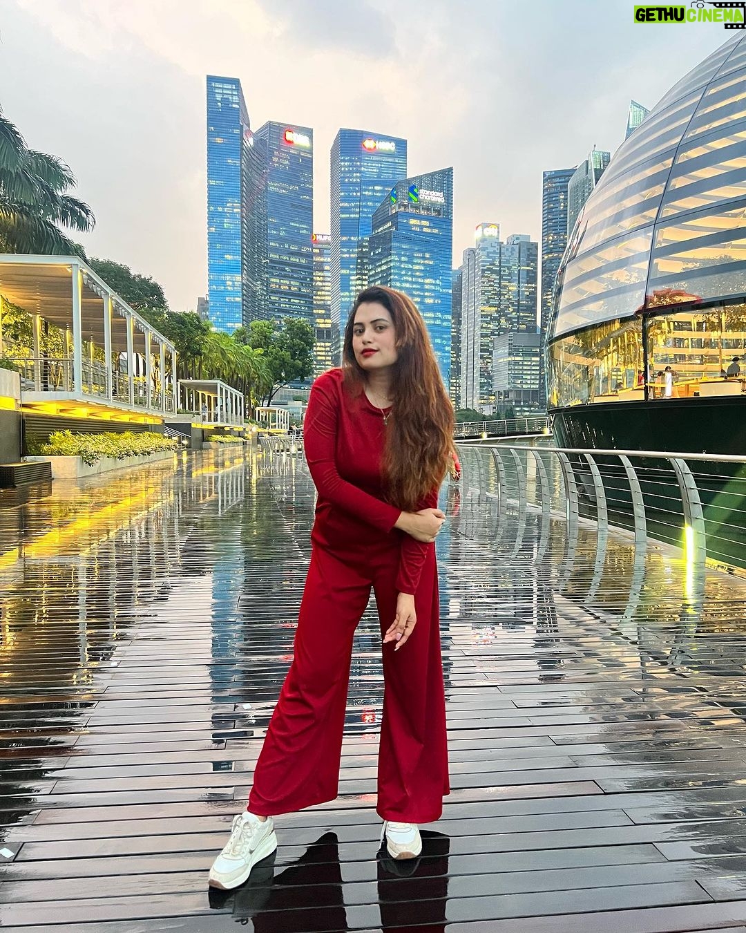 Actress Farina Azad HD Instagram Photos and Wallpapers December 2023 ...