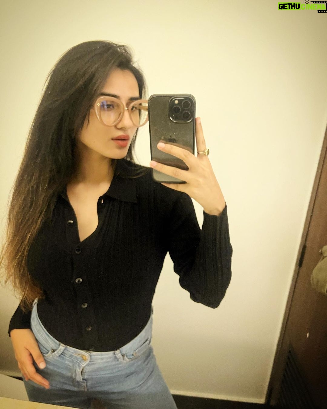 Garima Parihar Instagram – Just another day being me. #CasualVibes # ...