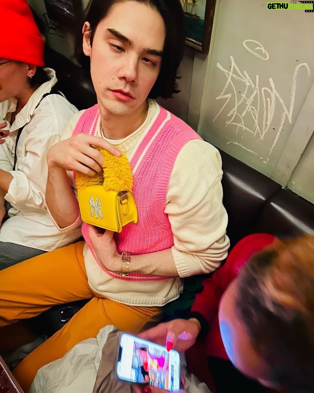 Jared Goldstein Instagram – 🧻👛🐟🥒🎮🎭🦌👸🏻 | Gethu Cinema