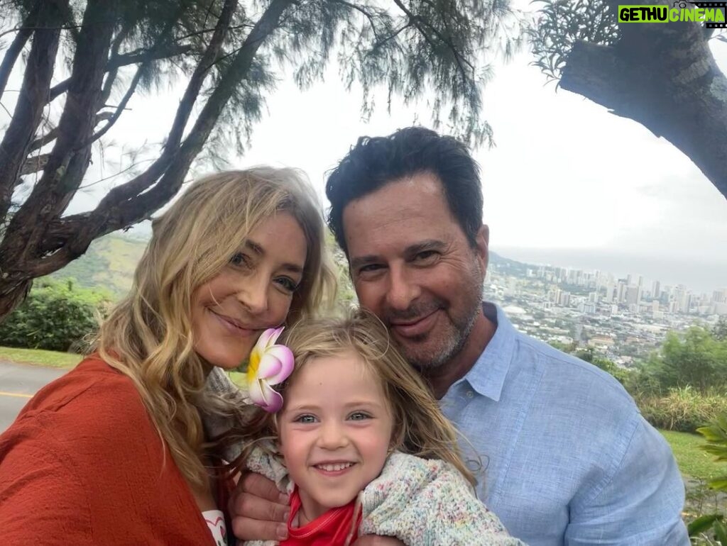 Actress Jennifer Finnigan HD Instagram Photos and Wallpapers May 2022 ...