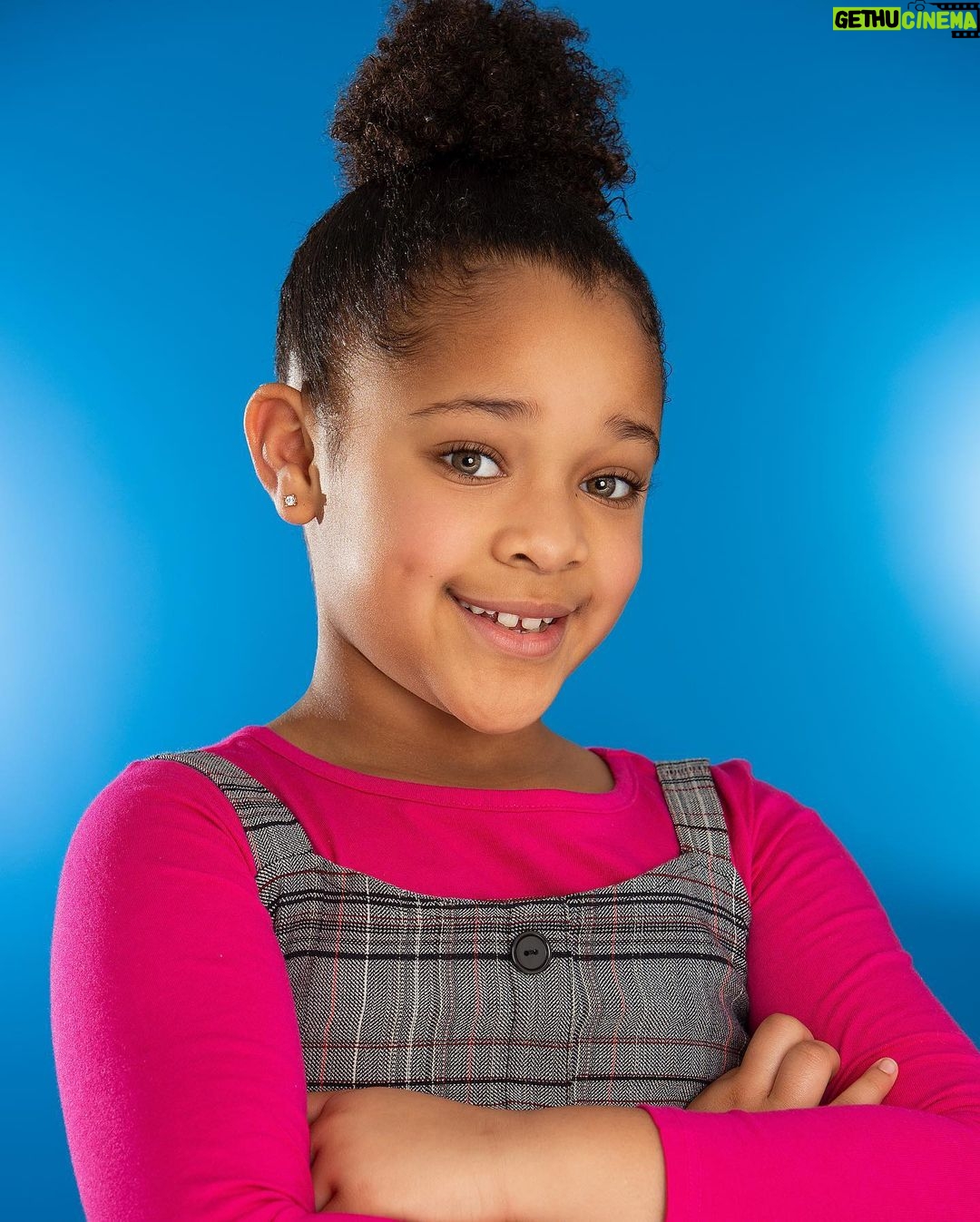 Actress Journey Christine HD Instagram Photos and Wallpapers April 2022 ...