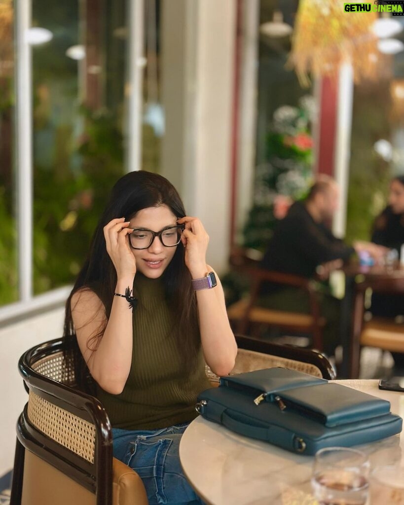 Actress Kinjal Rajpriya HD Instagram Photos and Wallpapers March 2024 ...