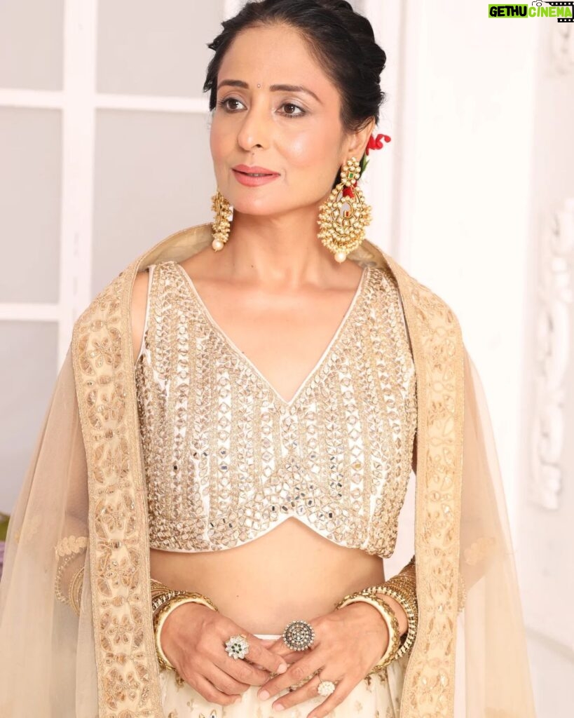 Actress Lataa Saberwal HD Instagram Photos and Wallpapers October 2023 ...
