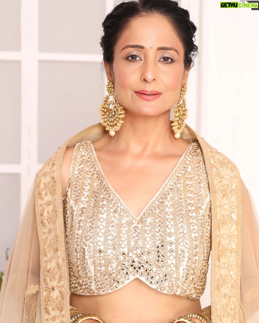 Actress Lataa Saberwal HD Instagram Photos and Wallpapers October 2023 ...