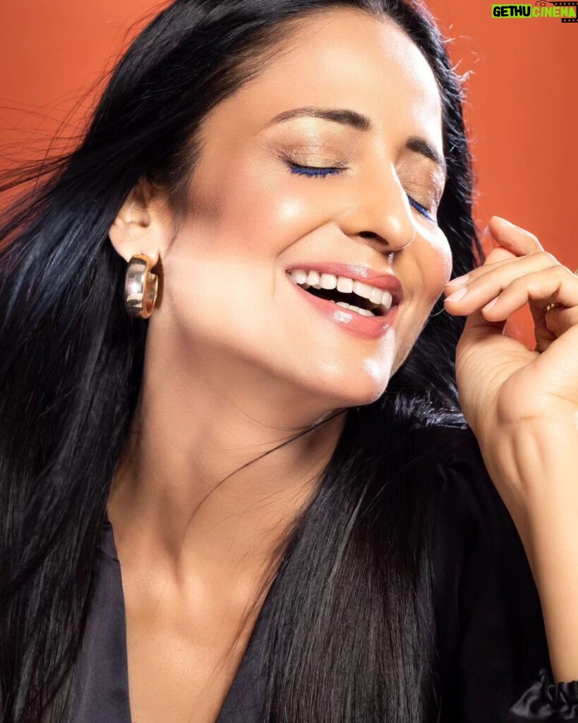 Actress Lataa Saberwal HD Instagram Photos and Wallpapers July 2023 ...