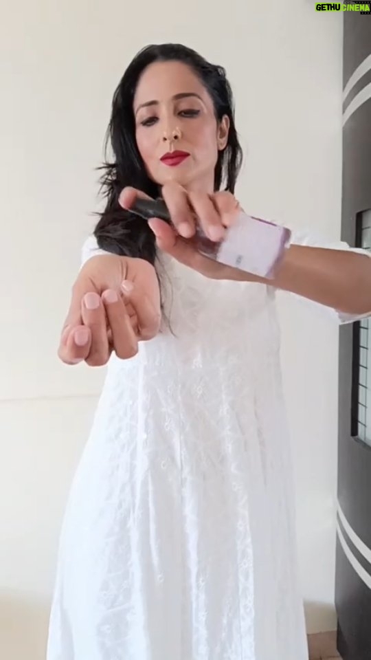 Lataa Saberwal Instagram – 𝐏𝐔𝐑𝐅𝐔𝐌𝐄 𝐏𝐎𝐈𝐍𝐓𝐒 :- Behind the ears Carotid ...