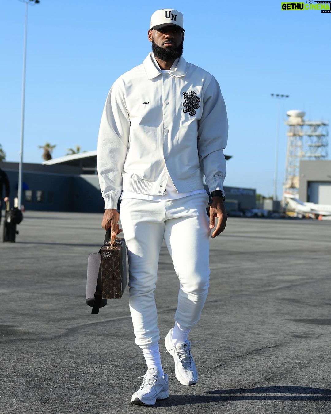 Actor LeBron James HD Instagram Photos and Wallpapers December 2023 ...