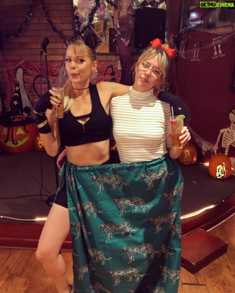 Actress Lily Cowles HD Instagram Photos and Wallpapers October 2018 ...