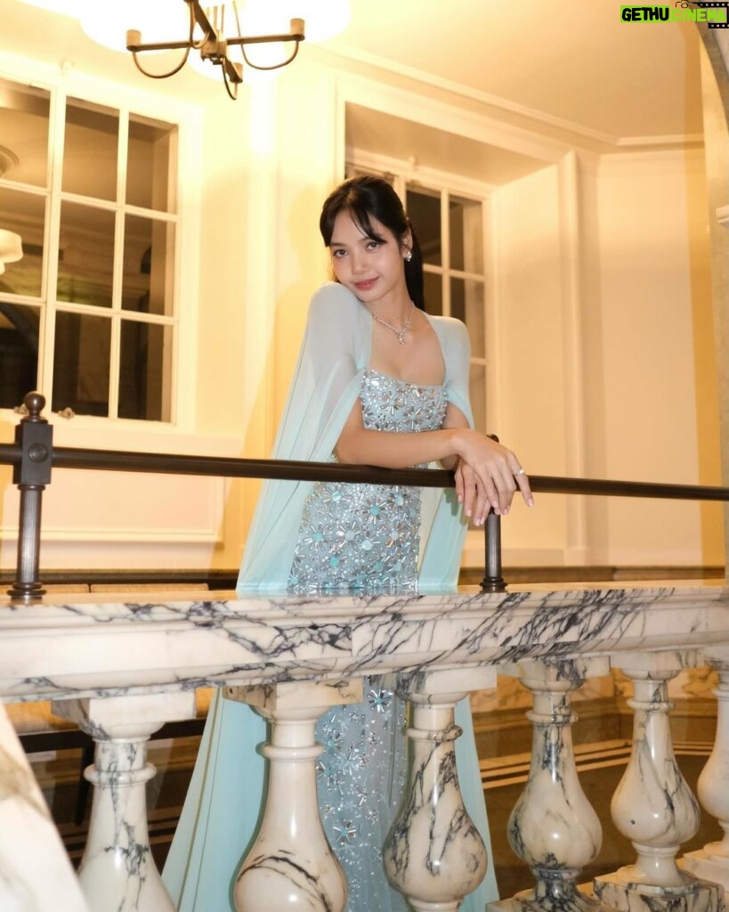 Actress Lisa HD Instagram Photos and Wallpapers December 2023 | Gethu ...