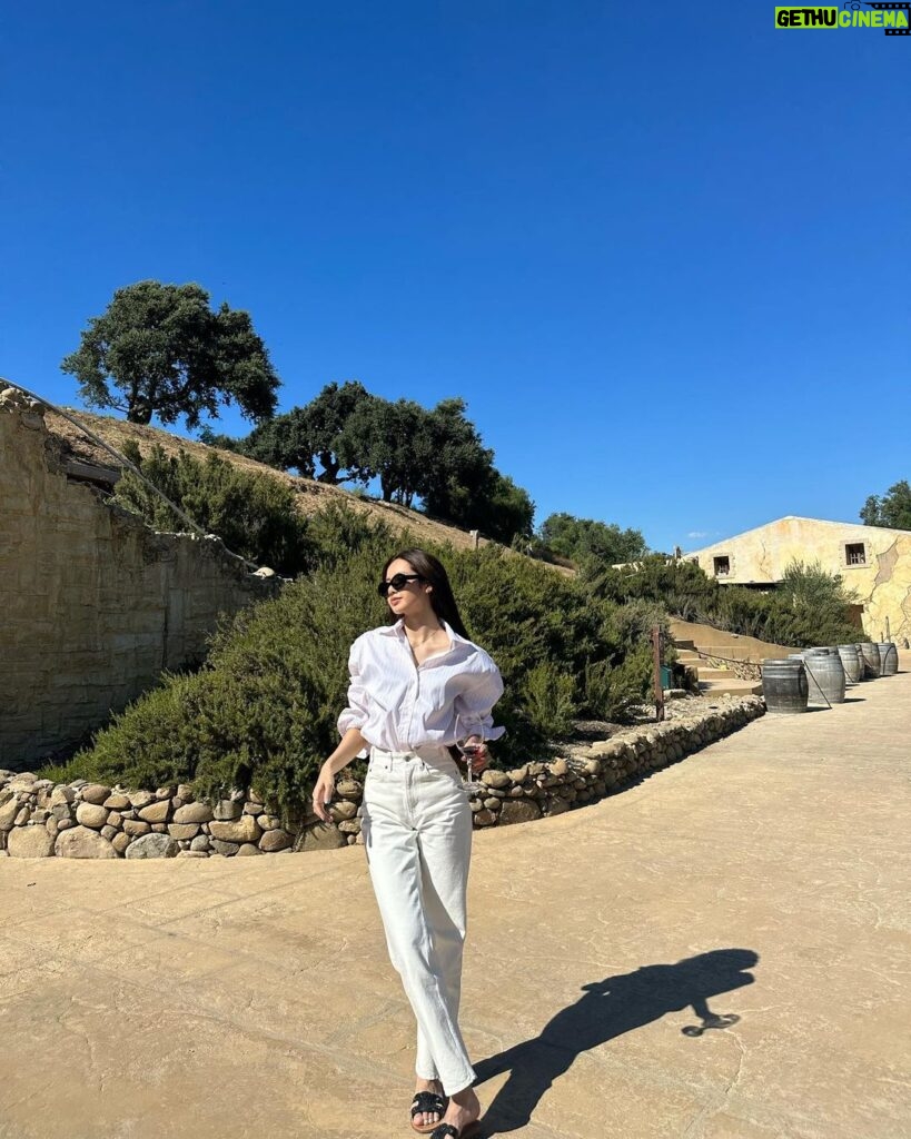 Actress Lisa HD Instagram Photos and Wallpapers November 2023 | Gethu ...