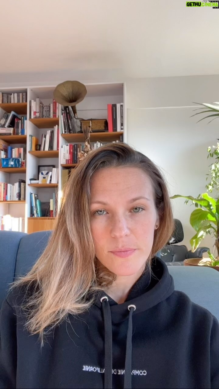 Lorie Pester Instagram – Pour vous faire plaisir en soutenant une belle ...