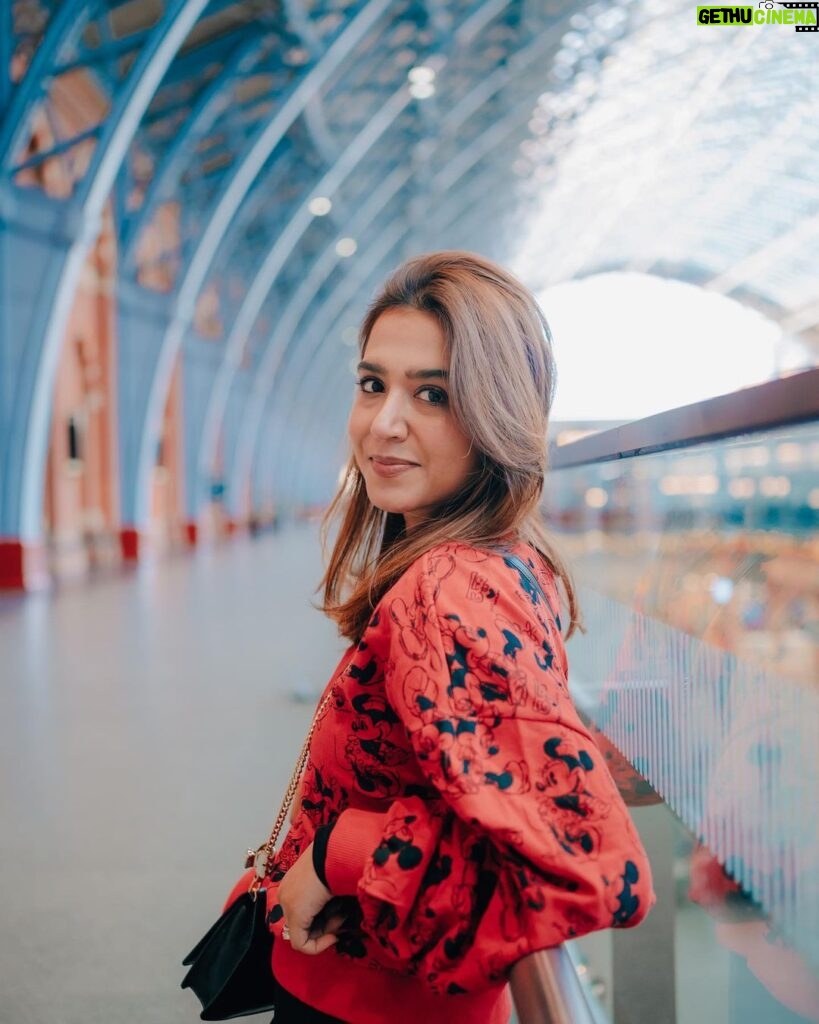 Actress Mansha Pasha HD Instagram Photos and Wallpapers November 2022 ...
