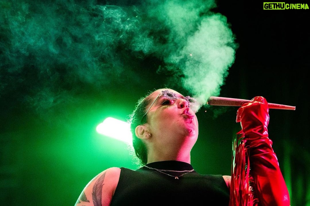 Actress Mariana Mazza HD Instagram Photos and Wallpapers December 2023 ...