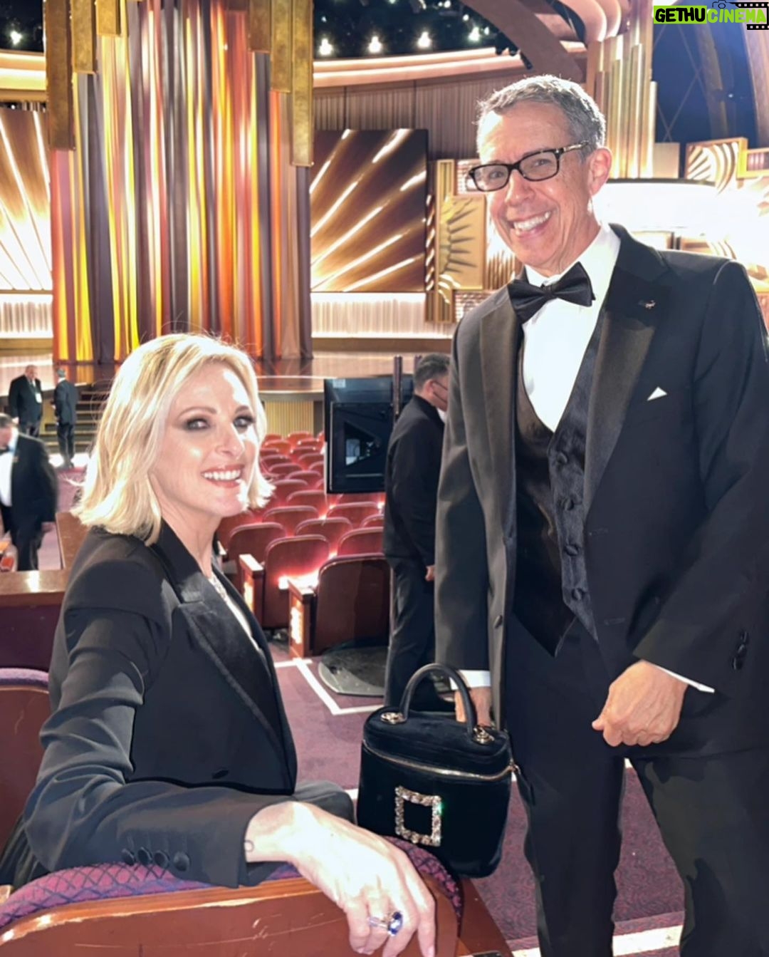 Actress Marlee Matlin HD Instagram Photos and Wallpapers December 2023 ...