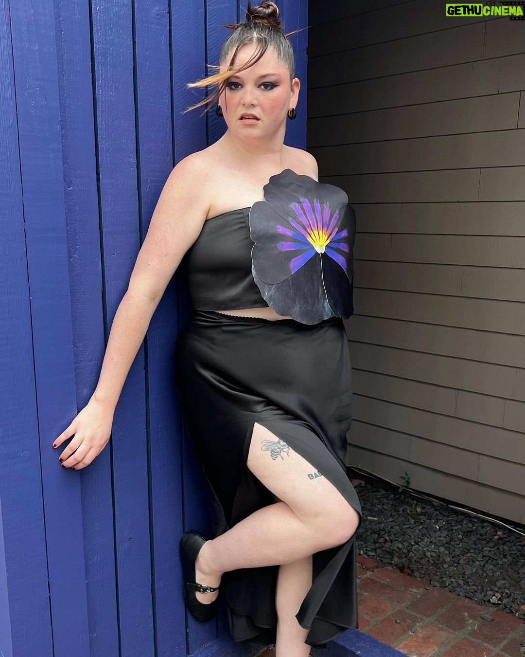 Megan Stalter Wiki, Biography, Age, Gallery, Spouse and more