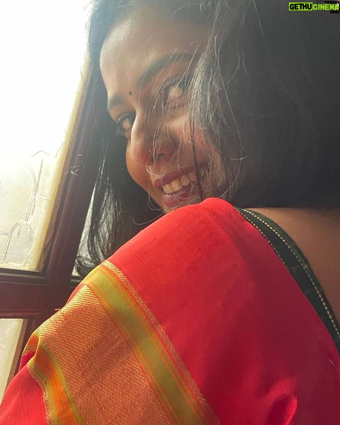 Actress Megha Thomas HD Instagram Photos and Wallpapers December 2023 ...