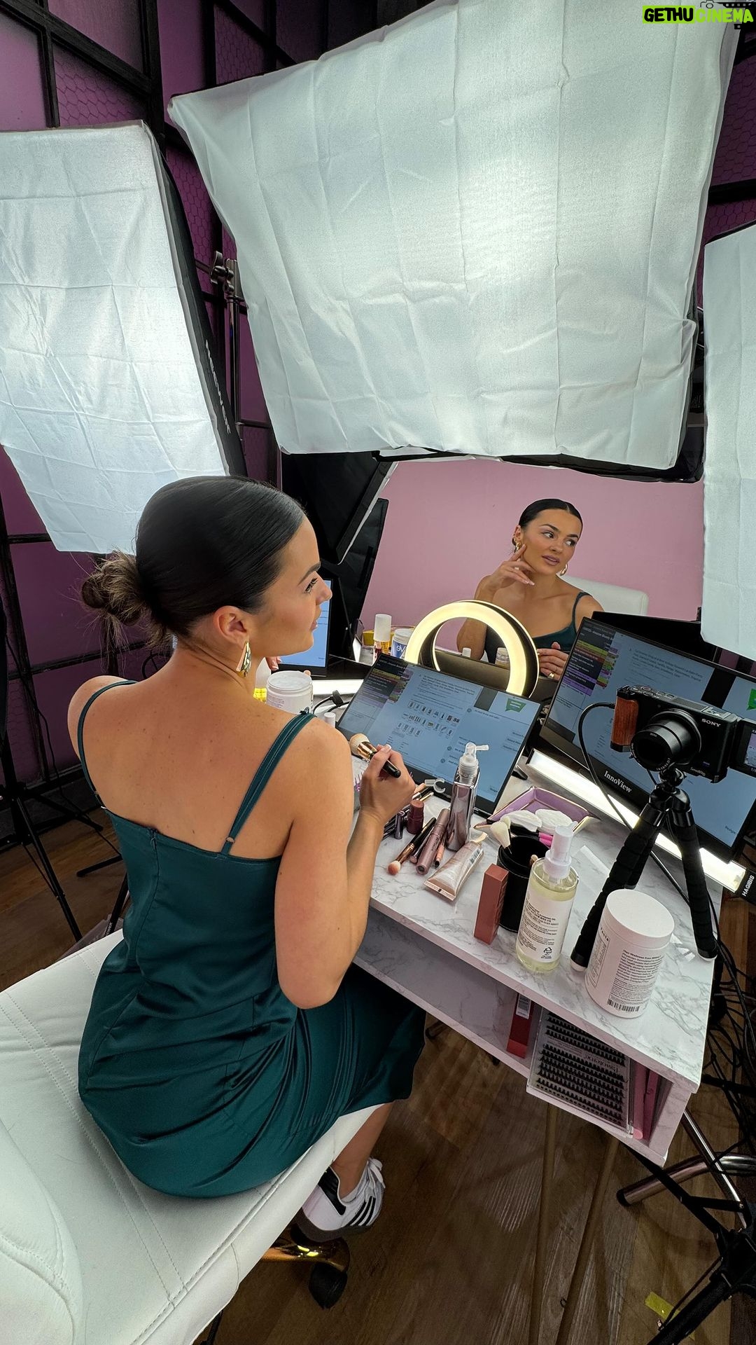 Natalie Negrotti Instagram – It’s a hard life 🤣 | Gethu Cinema