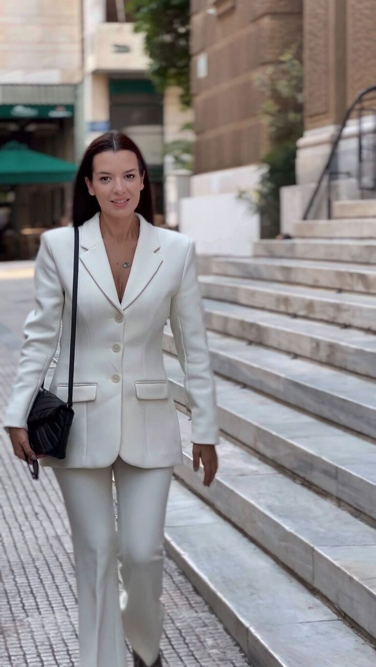 Nikoletta Ralli Wiki, Biography, Age, Gallery, Spouse and more