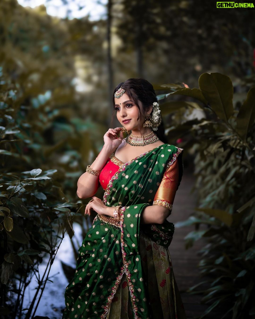 Niveditha Gowda Top 68 Instagram Photos and Posts | Gethu Cinema