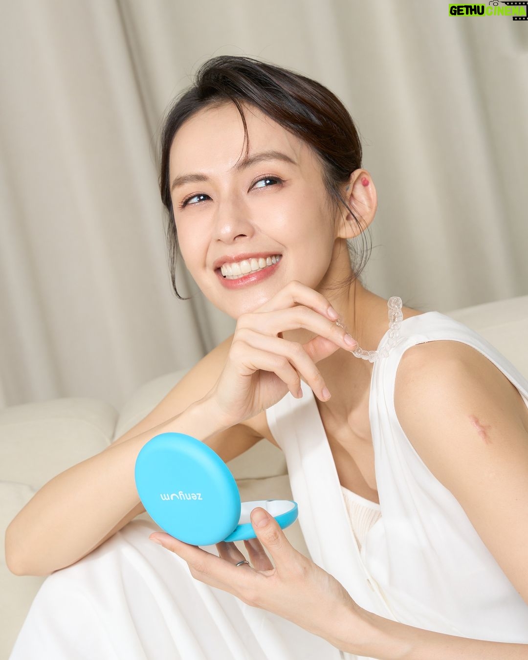 Phoebe Yuan Instagram – 留言@一位朋友抽獎送小禮物。 已經不是迅猛龍很久了…. 以前的我就是個小暴牙，嘴巴無法完全閉合 ...