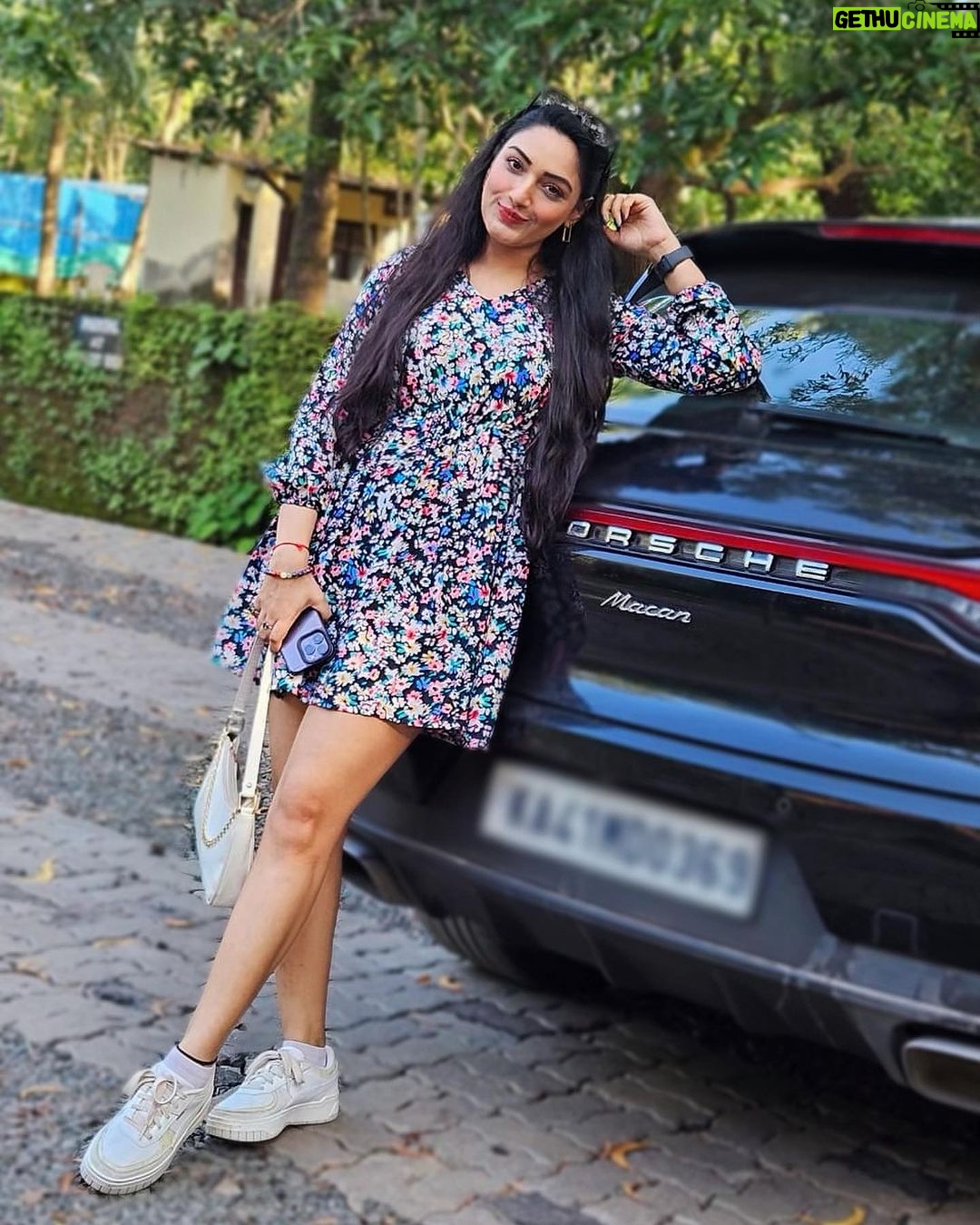 Actress Preeti Verma HD Instagram Photos and Wallpapers October 2023 ...