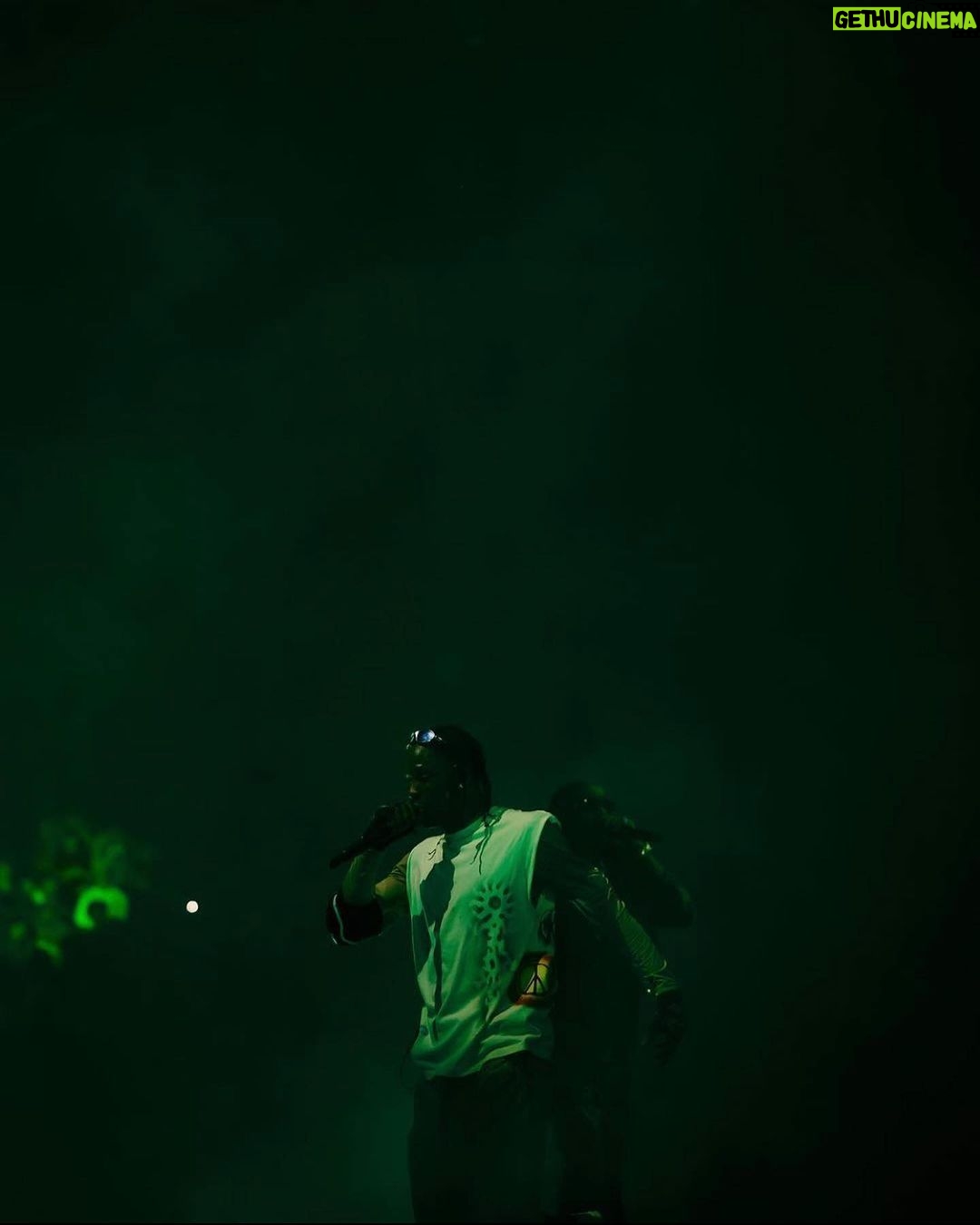 Actor Quavo HD Instagram Photos and Wallpapers December 2023 | Gethu Cinema