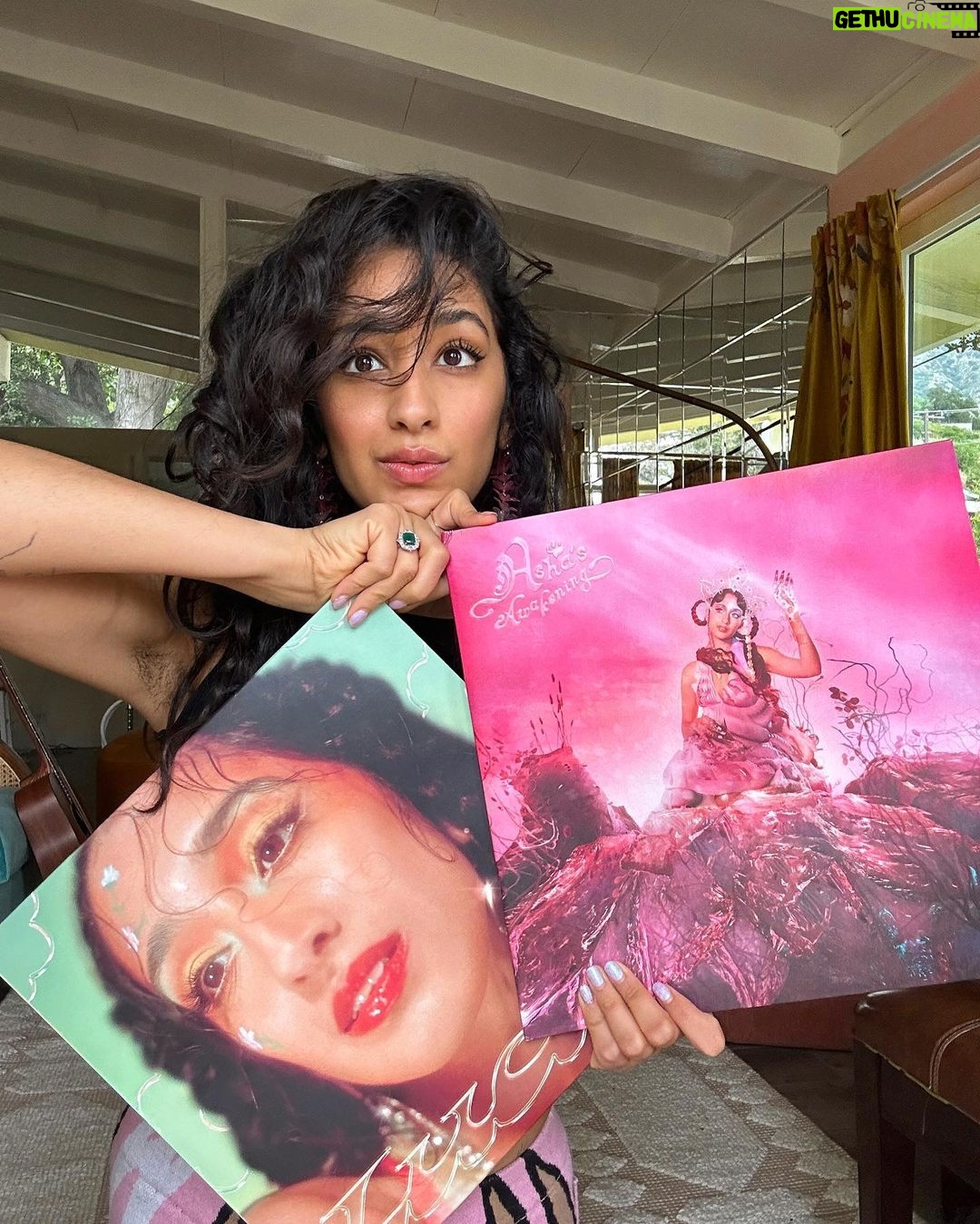 Singer Raveena Aurora HD Instagram Photos and Wallpapers June 2023 ...