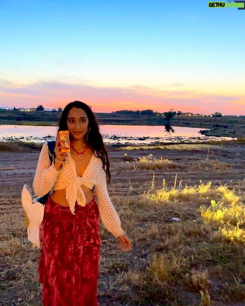 Singer Raveena Aurora HD Instagram Photos and Wallpapers May 2023 ...