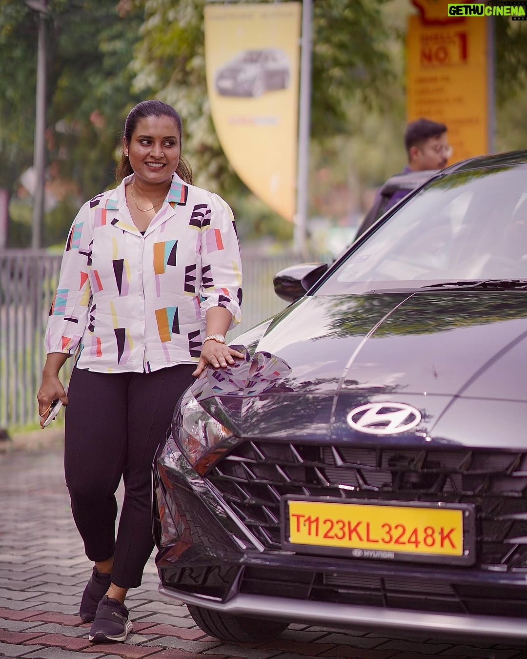 Actress Roshna Ann Roy HD Instagram Photos and Wallpapers November 2023 ...