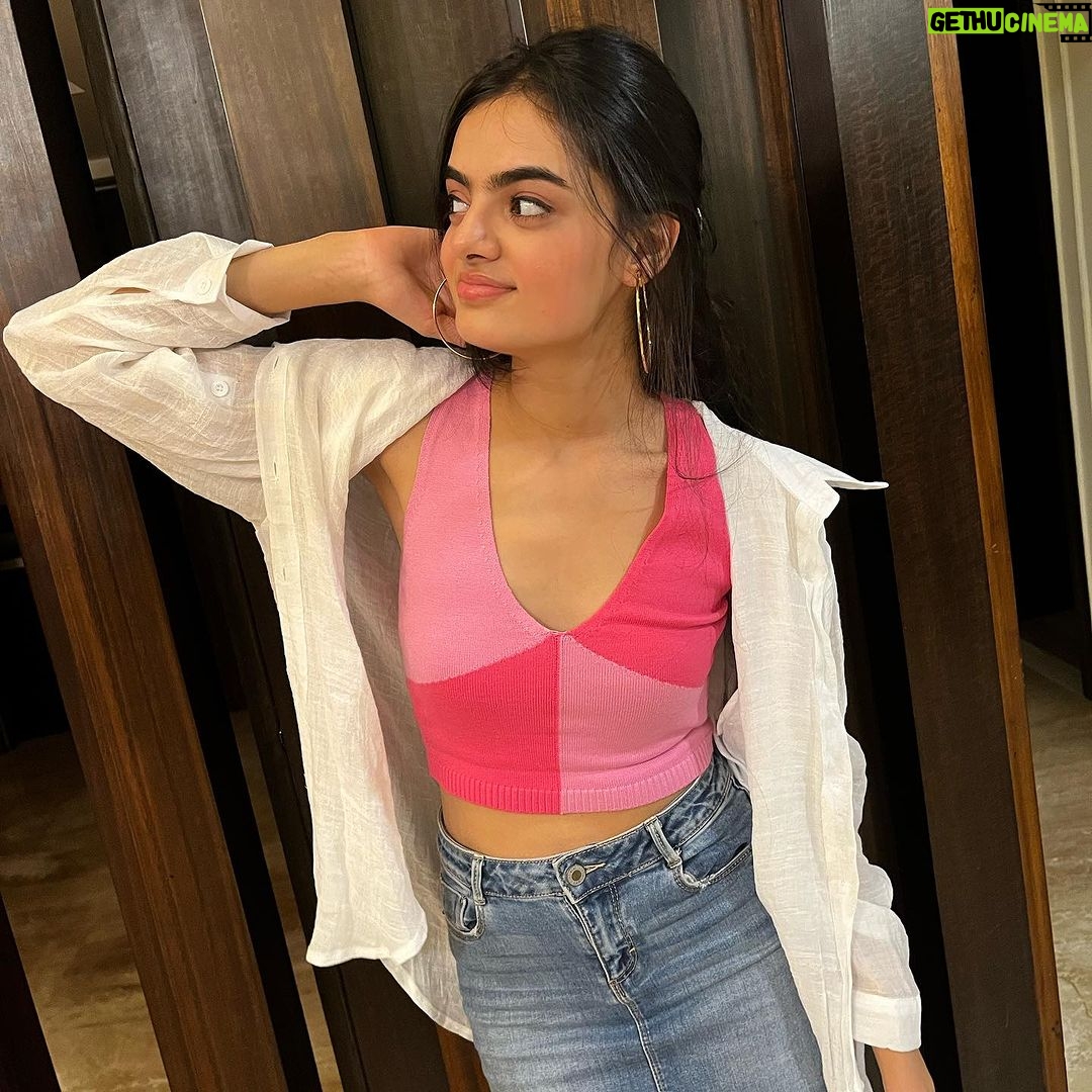 Ruhanika Dhawan Instagram – Many moods of Roo 🌸 | Gethu Cinema